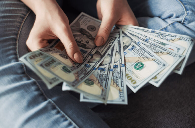 How to Build Confidence With Money: A Guide to Financial Empowerment ...